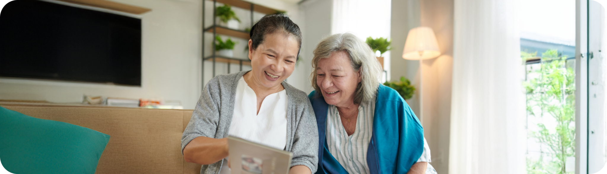 Reminiscence Therapy for Dementia - The CareSide